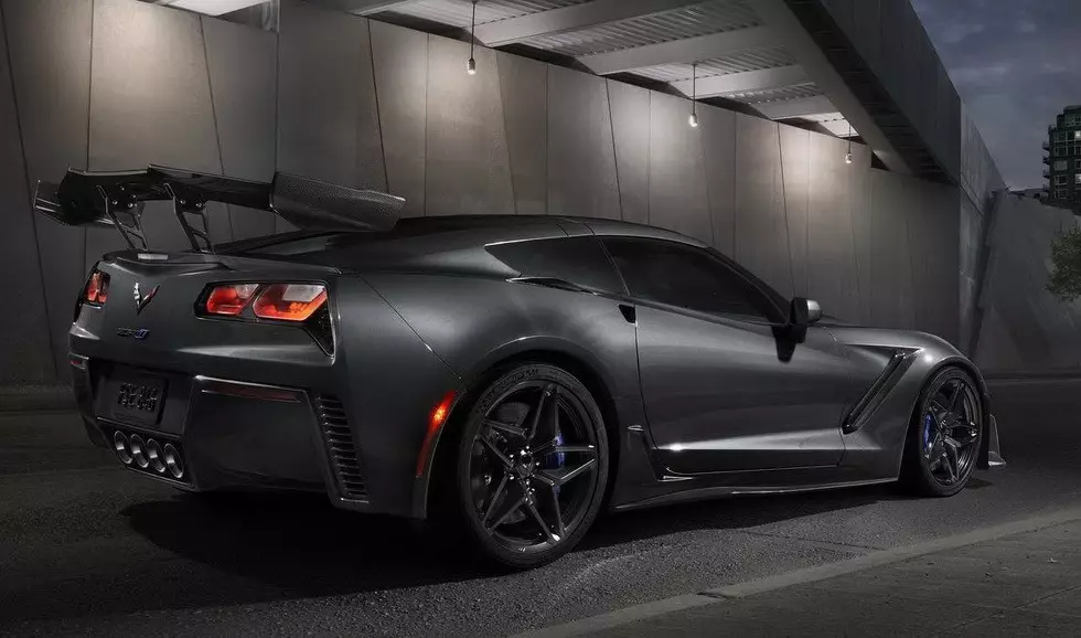 CHEVROLET CORVETTE ZR12019.