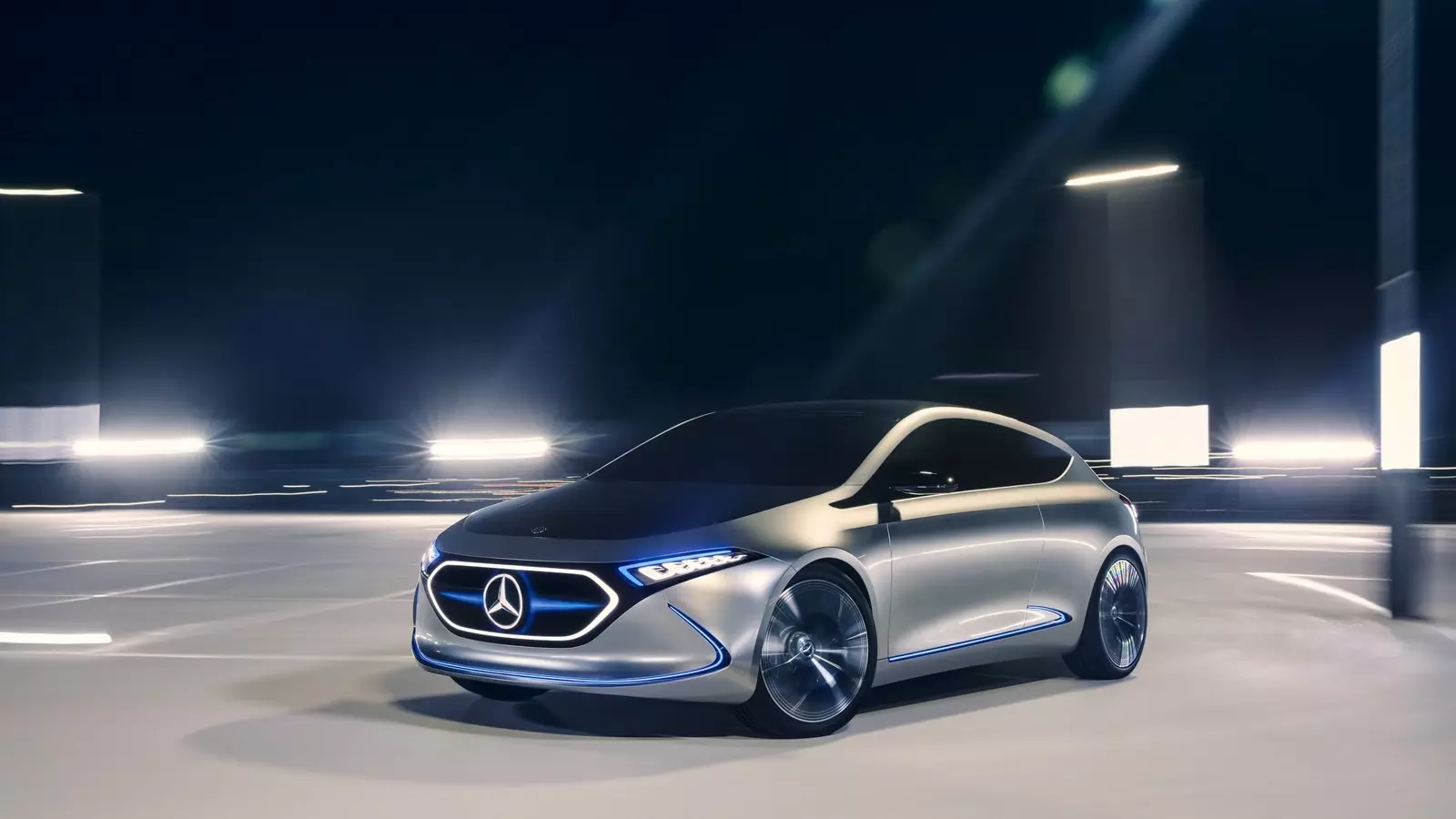 Mercedes-Benz het 'n prototipe van kompakte modelle getoon 38205_8