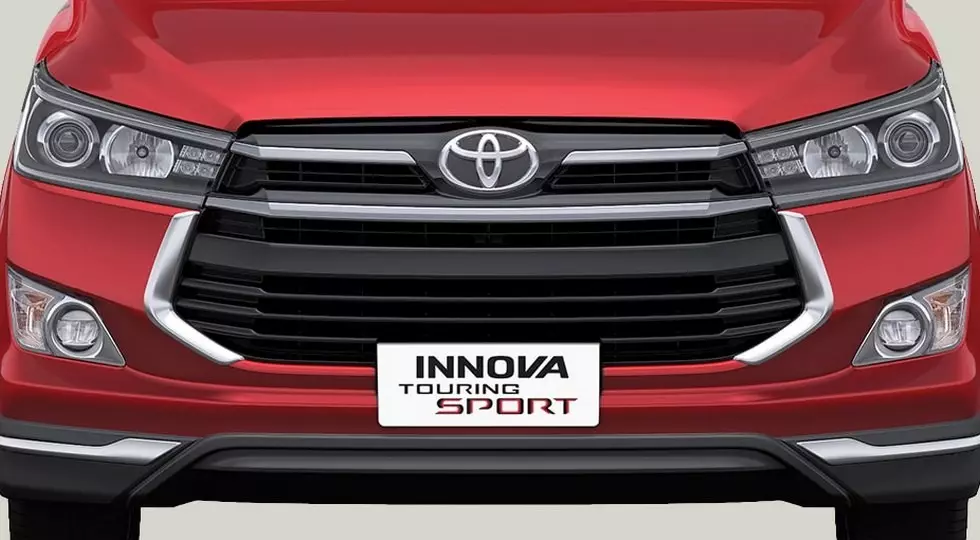 Toyota Minivan İnnovanın 