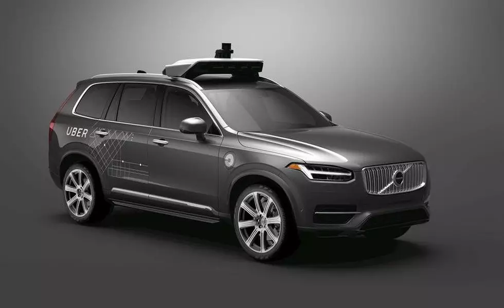 Volvo suministrará 24,000 XC90 con un autopiloto Uber