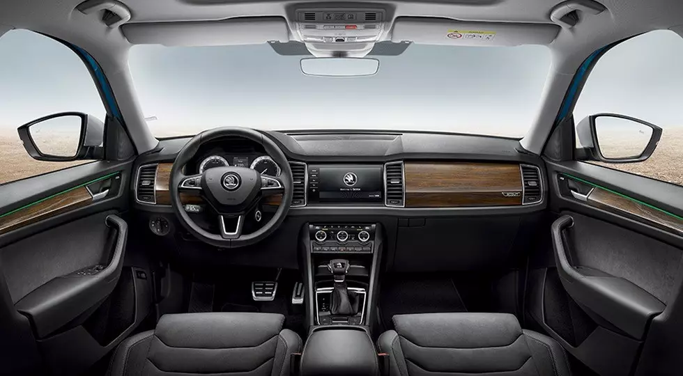 Skoda Kodiaq skautų kainos paskelbė Rusijai 38248_7