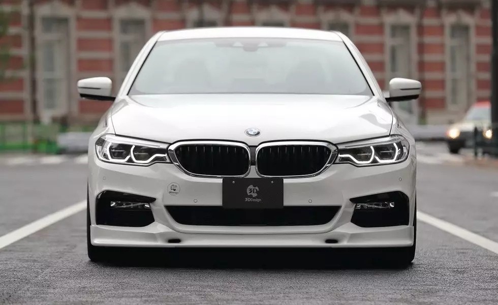 3D வடிவமைப்பு ஒரு புதிய வான்வழியுடன் BMW 5 தொடர் அலங்கரிக்கப்பட்டுள்ளது 38346_2