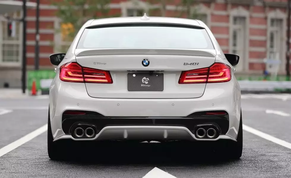 3D Dizayn BMW 5 seriyası ilə yeni bir hava ilə bəzədilmişdir 38346_3