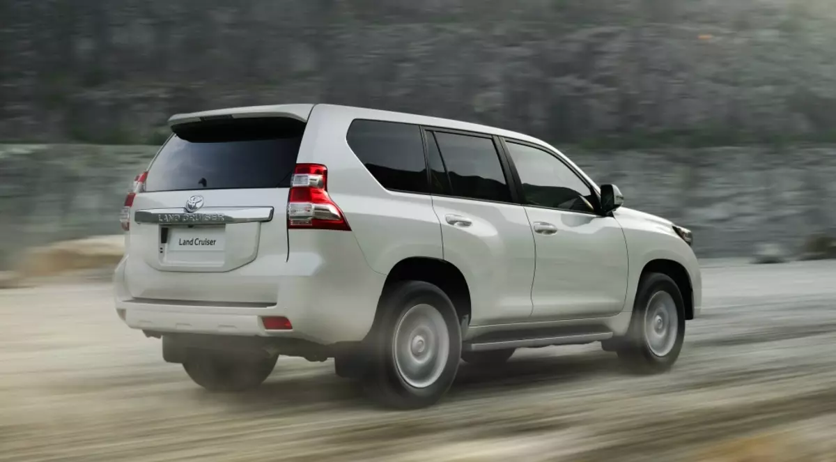 Toyota buliri ọnụ ahịa maka ụdị ihe nlereanya. Ihe omuma zuru ezu banyere ụdị 3835_10