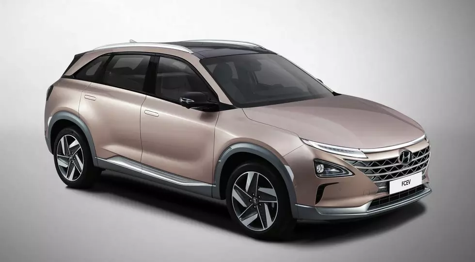 CrossOver Hyundai mới ra mắt trong một vài ngày 38375_1