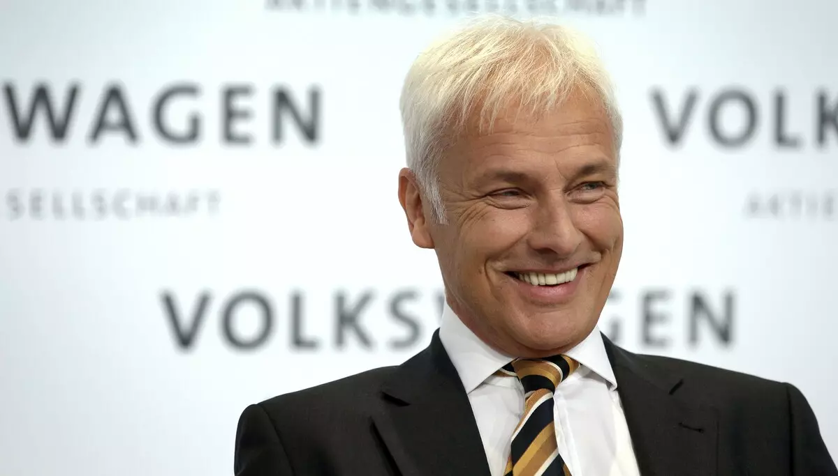 ในภาพ: ผู้อำนวยการทั่วไป Volkswagen Mattias Muller