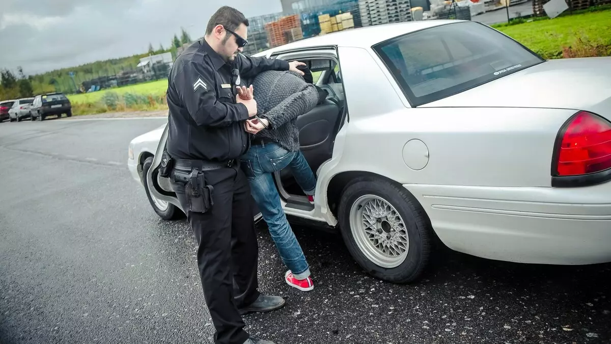 COP í hvítu: Reynsla af Ford Crown Victoria 38475_6