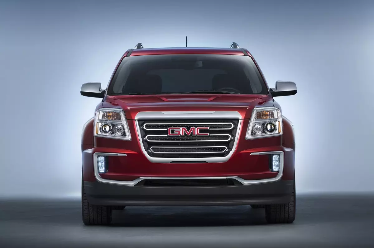 2016-GMC-TERRAIN-SLT-012.jpg