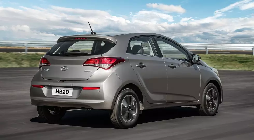 New Crossover Hyundai: tetto 