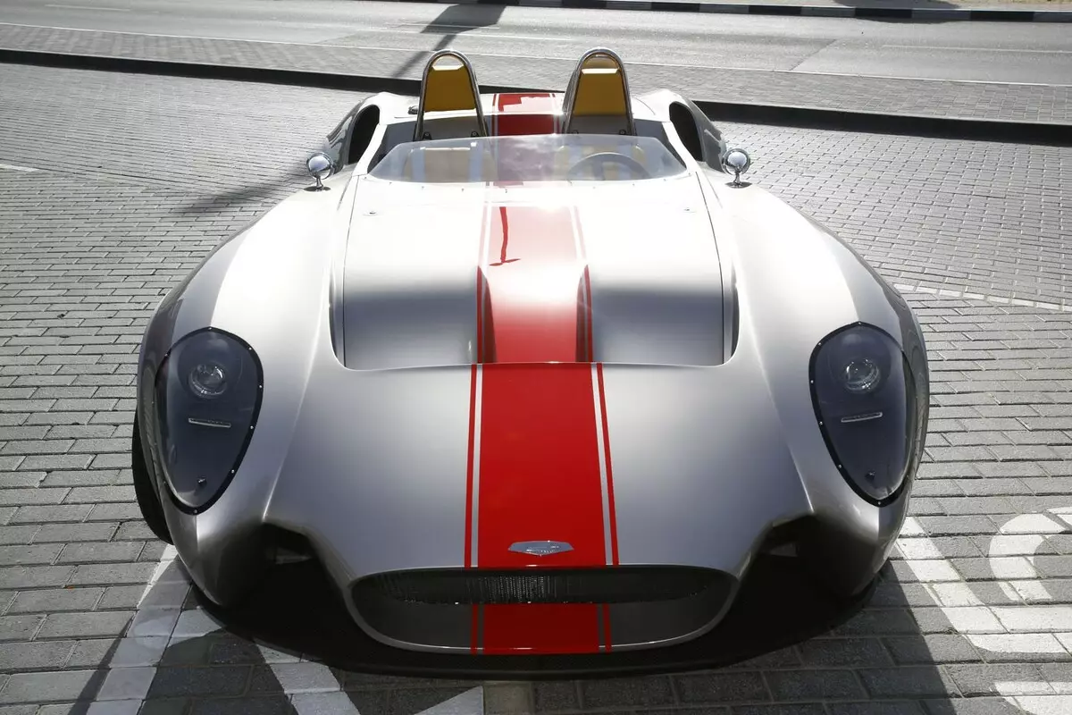 Noua mașină sport Jannarelly Design-1 prezentată în Dubai 38643_3