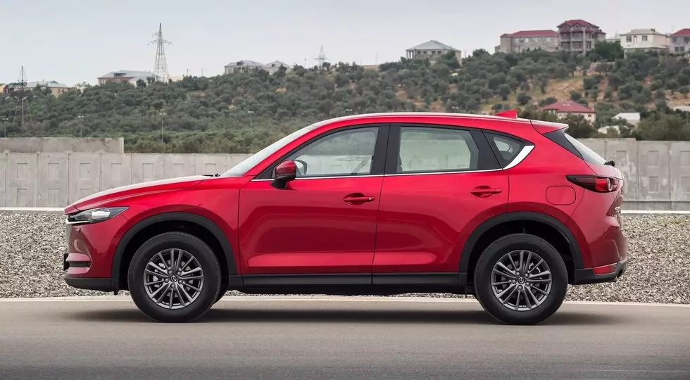 Baru Cross Mazda CX-5 untuk Rusia: Mula Jualan, Peralatan dan Harga 38730_3