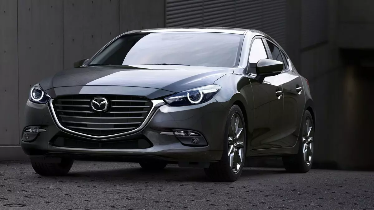 Mazda는 10 월에 자동차 생산 및 판매에보고했습니다. 38734_1