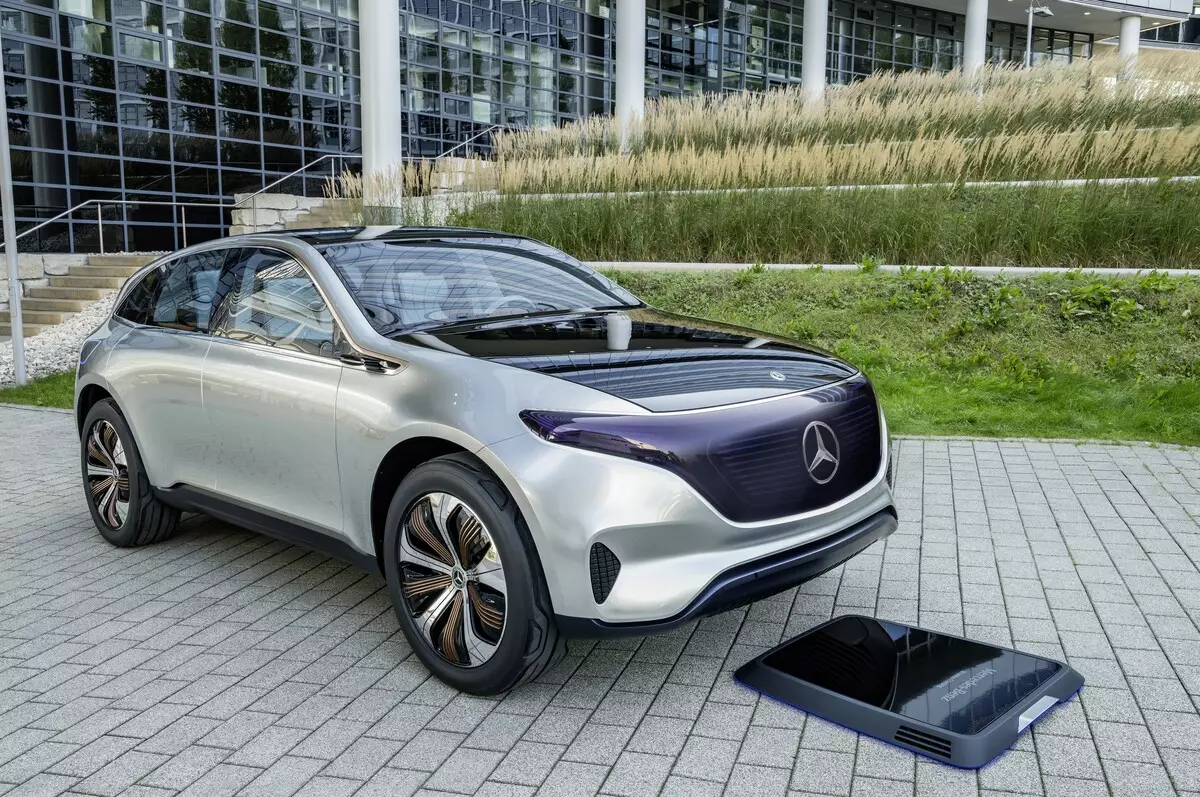 Mercedes-Benz inozomiririra magetsi emagetsi ezvekutanga electrocars pasi peiyo subbrebend eq 38767_1