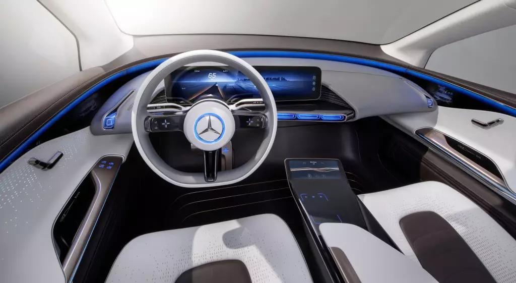 Mercedes-Benz rappresenterà annualmente Elettrocar di lusso sotto il Subbrend EQ 38767_11