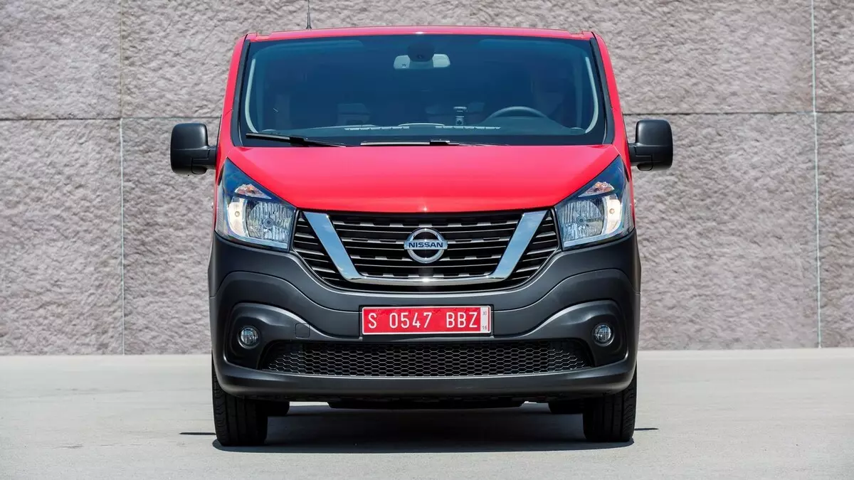 Nissan stellte einen neuen NV300 vor 38851_22