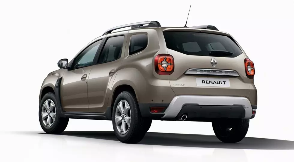 የቀድሞው የ Renault Duster ዲዛይን ይቀይራል እና መሠረቱን ናጣ ያጣሉ 38890_7