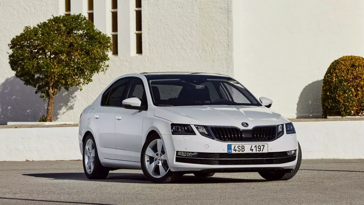 Skoda_octavia_372