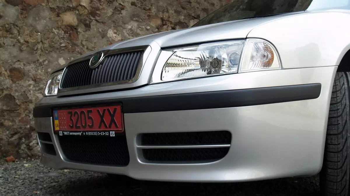 ஆக்டவியா மூத்த: அபிவிருத்தி வரலாறு மற்றும் ஜேர்மன் டிரெயில் škoda Octavia i 38917_19