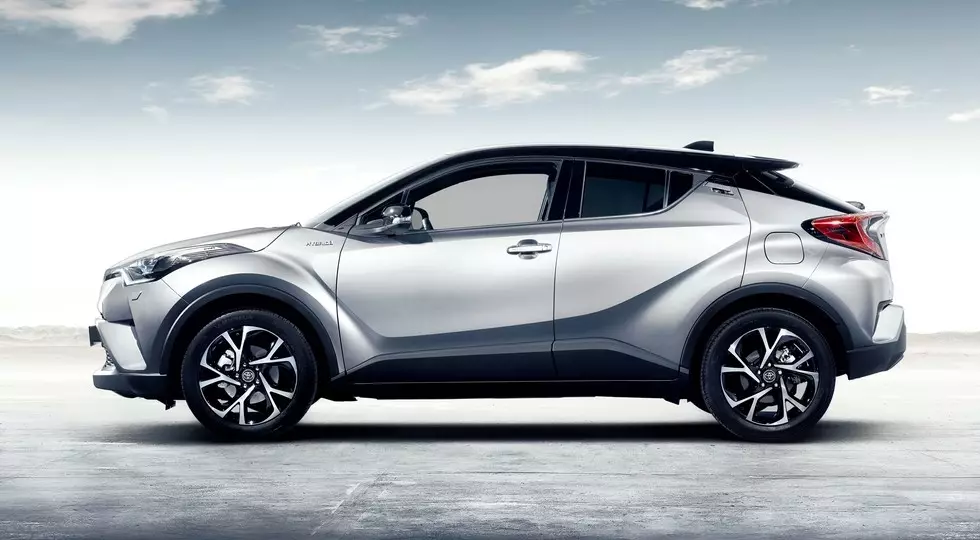 Therota C-Hr Crossverver wuxuu isu diyaarinayaa inuu ku bilowdo iibka Yurub 38963_5