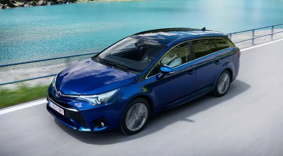 Avensis டொயோட்டா வரிசையில் இருக்கும் 38973_4