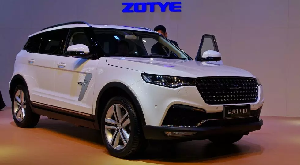 Fotoğrafta: Zotye T700