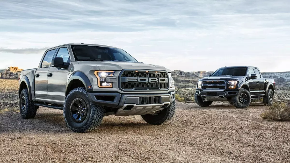 Ford f-150 raptor 2017