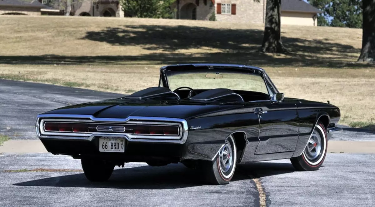 Mystical Conductor: Ford Thunderbird gikan sa pelikula nga 