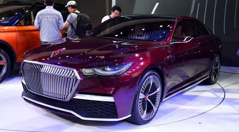 Sedan premium chinês novamente dirigiu na câmera 39414_5