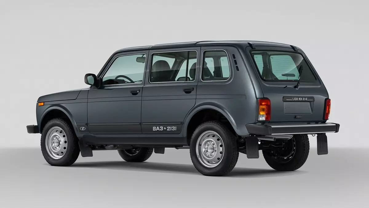 Lada 4x4 Täze nesil düýbünden başga platforma alar 39501_3