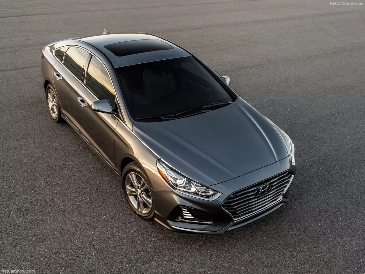 Hyundai жарыяланган сонатага чыккан седан 39521_4