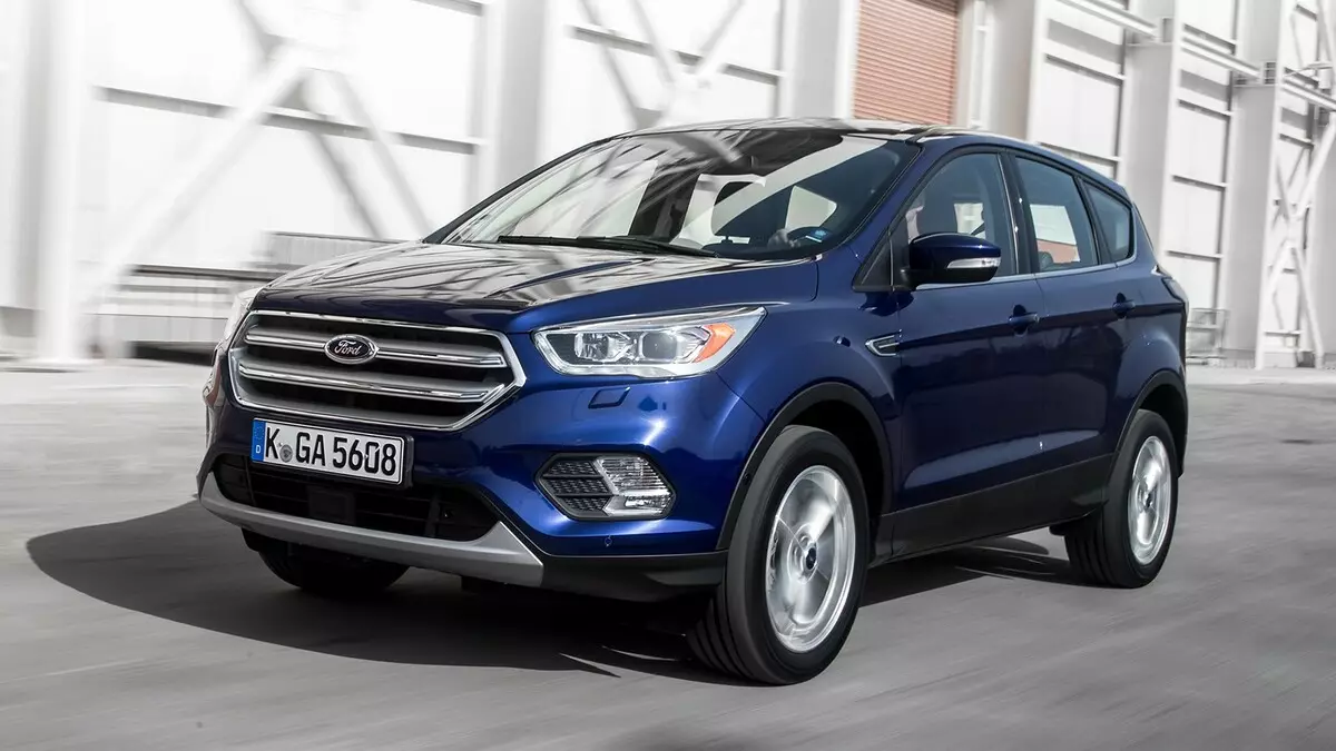 FORD_KUGA_TITANIUM_18.