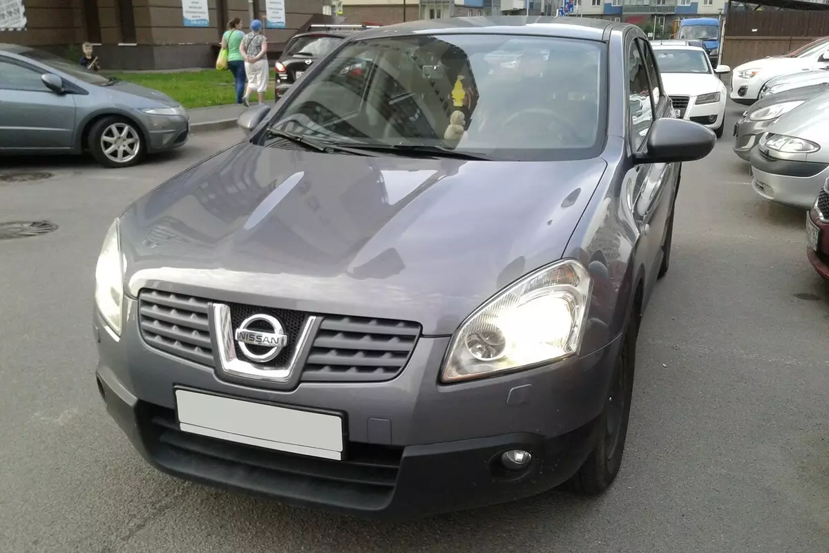 Nissan-Qashqai-2