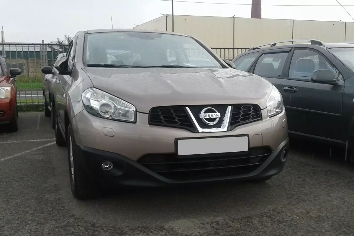 I-Nissan-Qashqai-27