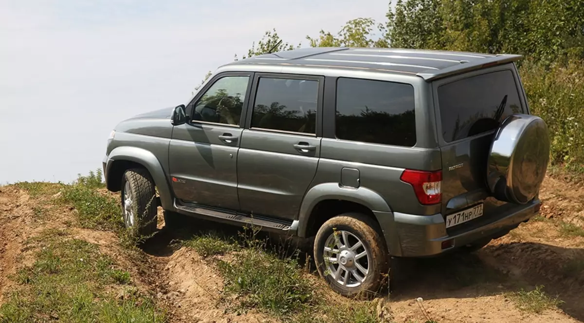 UAZ_Patriot_unimited_19.jpag