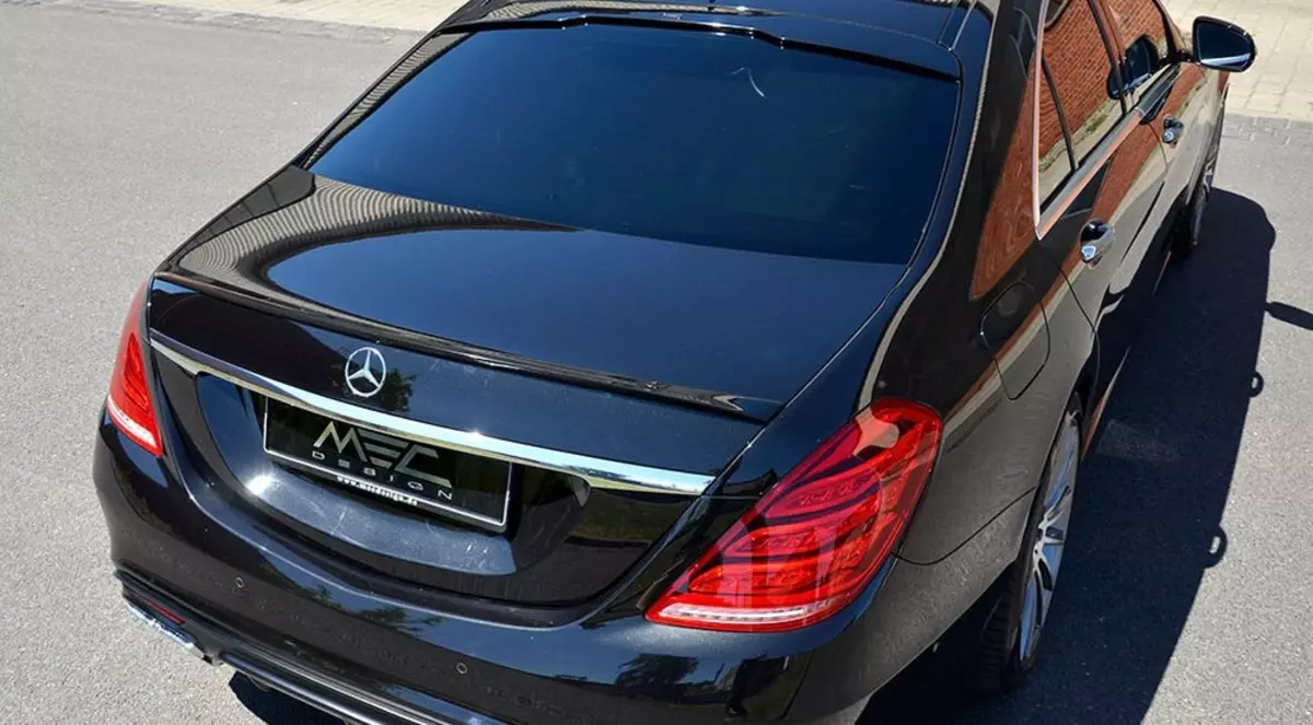 Kit tubuh baru untuk unggulan Mercedes-Benz muncul dijual. 398_4