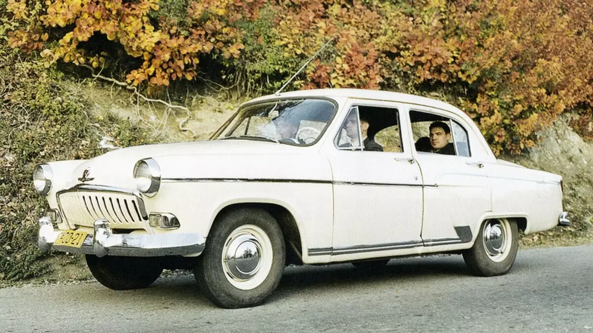 Vida do rio: 60 anos GAZ-21 39914_19