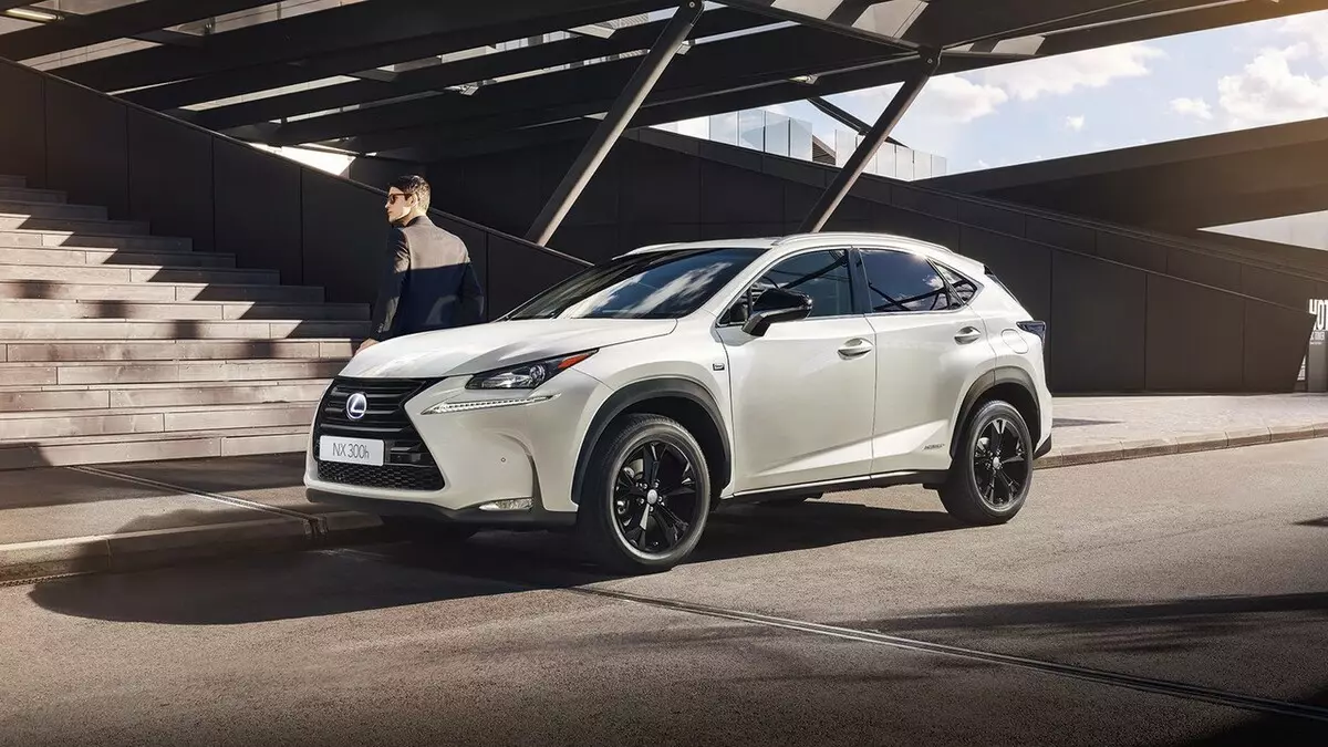 Lexus-NX-Sport-2017-4