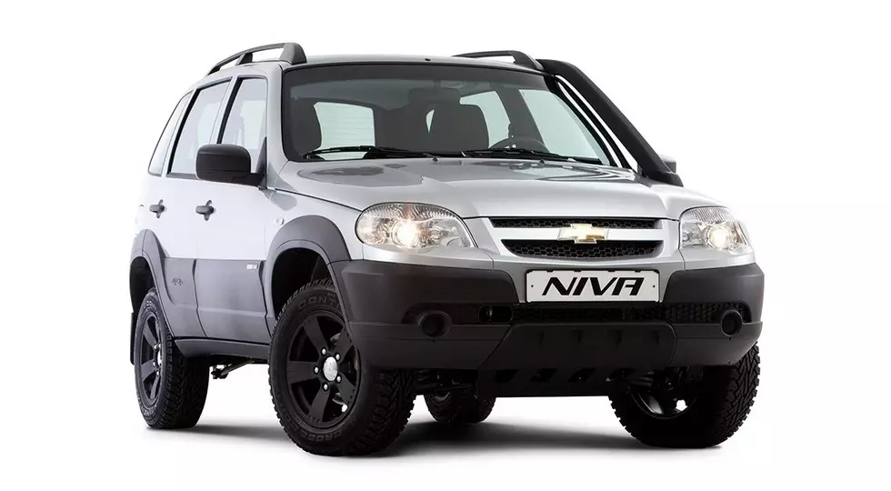 На фото: Chevrolet Niva в версії LE +