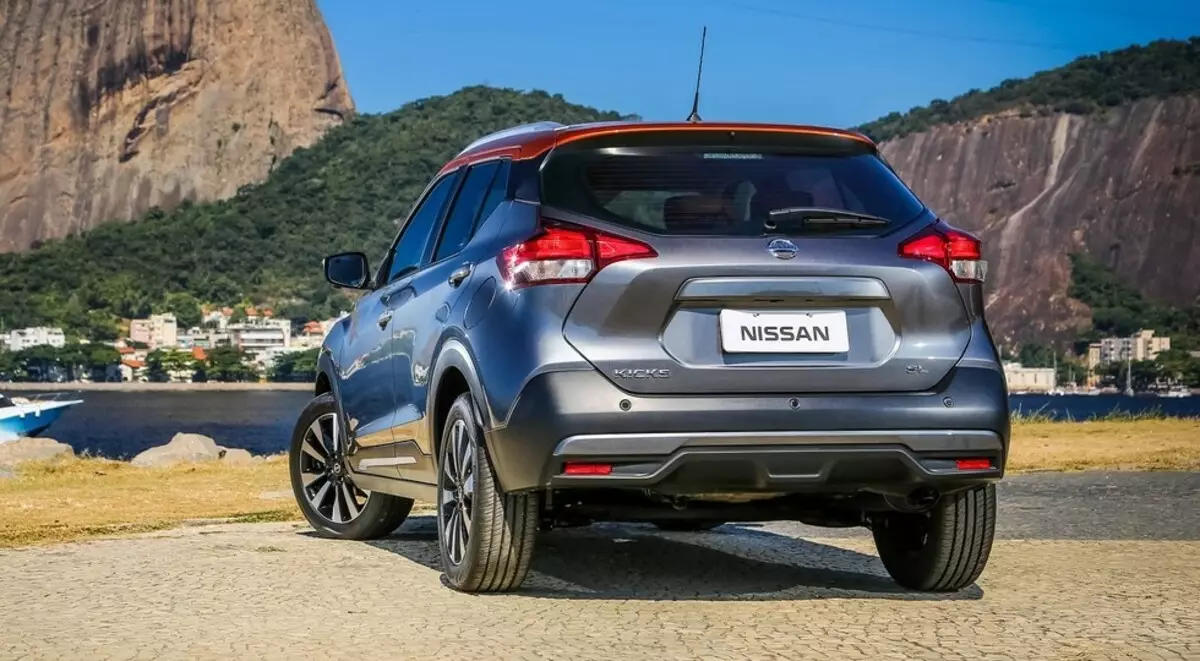 Nissan no está planeando vender patadas crossover en Rusia 40234_2