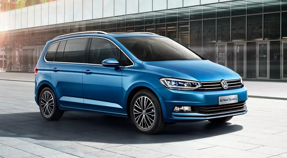 Tra Touran e Sharan: Volkswagen avrà un nuovo minivan 40323_3