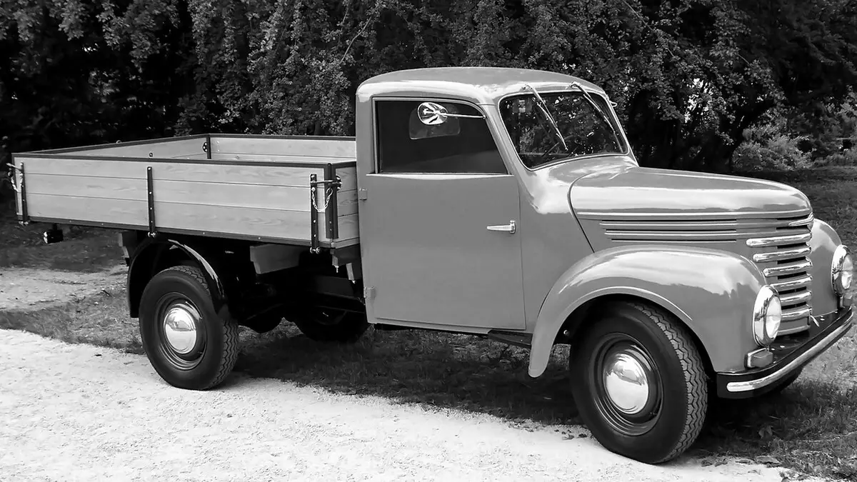 Chelny Socialism: BARKAS B1000 Minibus Storia Storia 40365_5