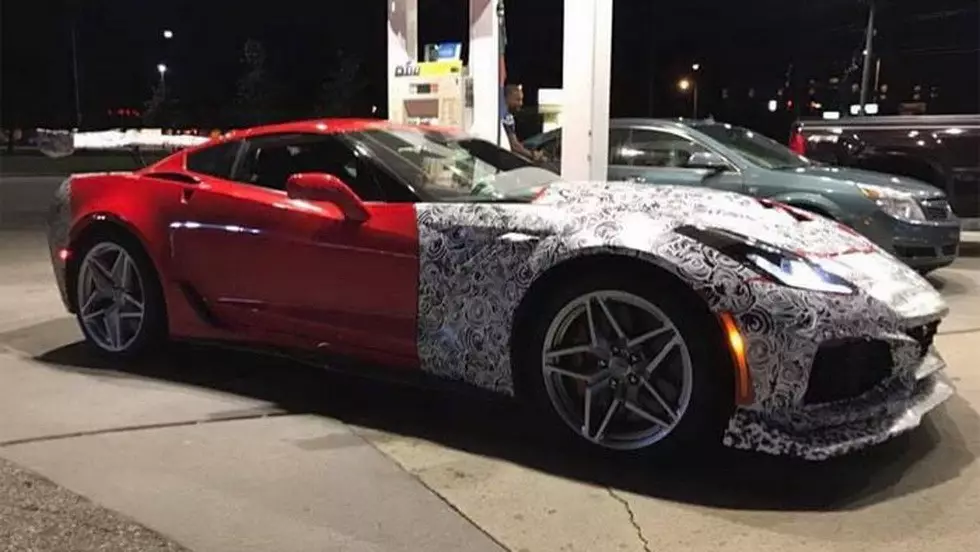 Chevrolet corvette zr1 4