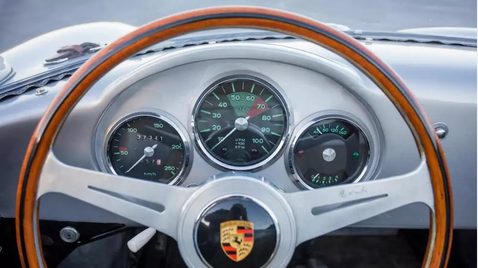 Za Porsche 550a Spyder platio je više od 5 miliona dolara 40470_8