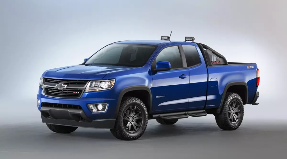 Chevrolet ieviesa divas Kolorādo pikaps sesijas: pusnakts izdevums un Z71 Trail Boss 40496_4