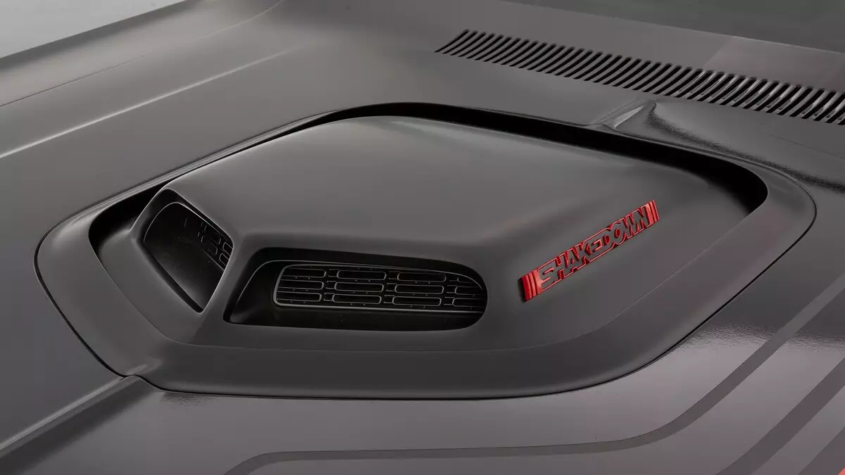 Novelties Mopar to Sema 2016: Dodge Shakedown Challenger and Jeep CJ66 40527_3