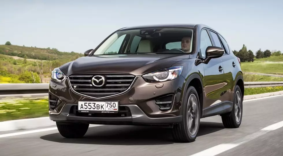 ໃນຮູບ: Mazda CX-5