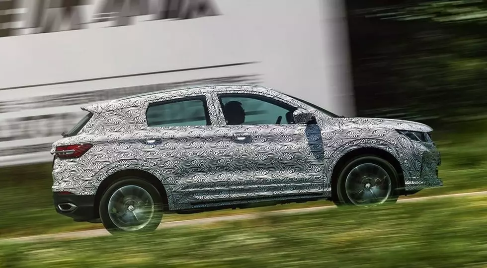 Chabhraigh Volvo le crossover nua a thógáil: Grianghraif oifigiúla 40575_4