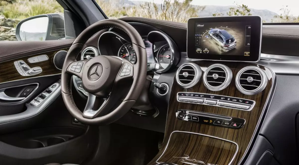 Mercedes, yeni GLC için fiyatlardan bahsetti. 406_5