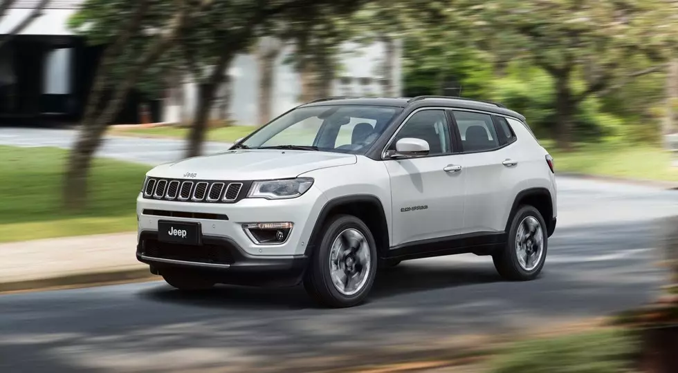 De nieuwste Jeep begon de hele dag te produceren in China 40705_4