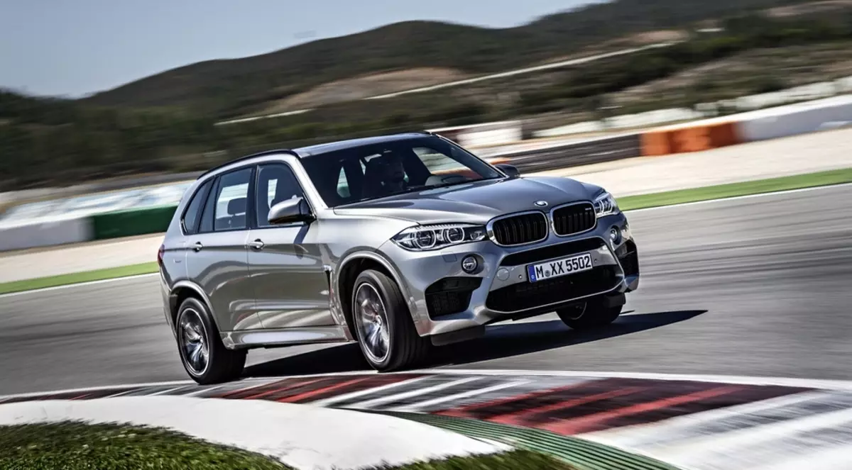 Test Drive BMW X5M: Express ალტერნატიული რეალობა 40744_28